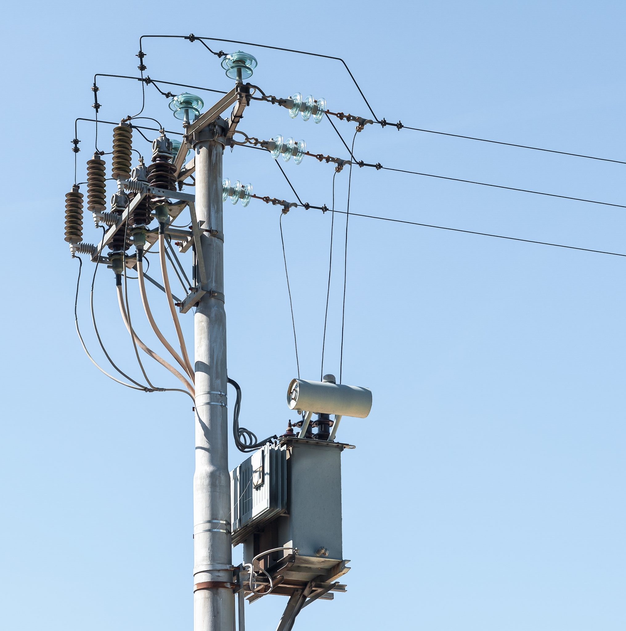 Communication and electricity networks - gulffruition.com